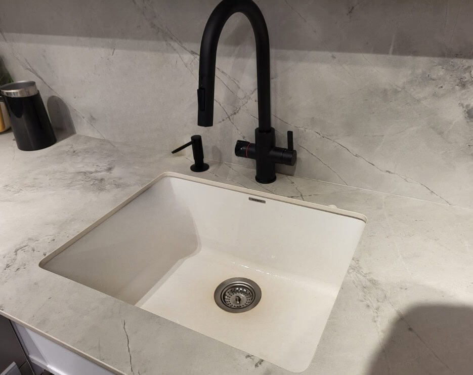 גל מטבחים - Kitchen Arena